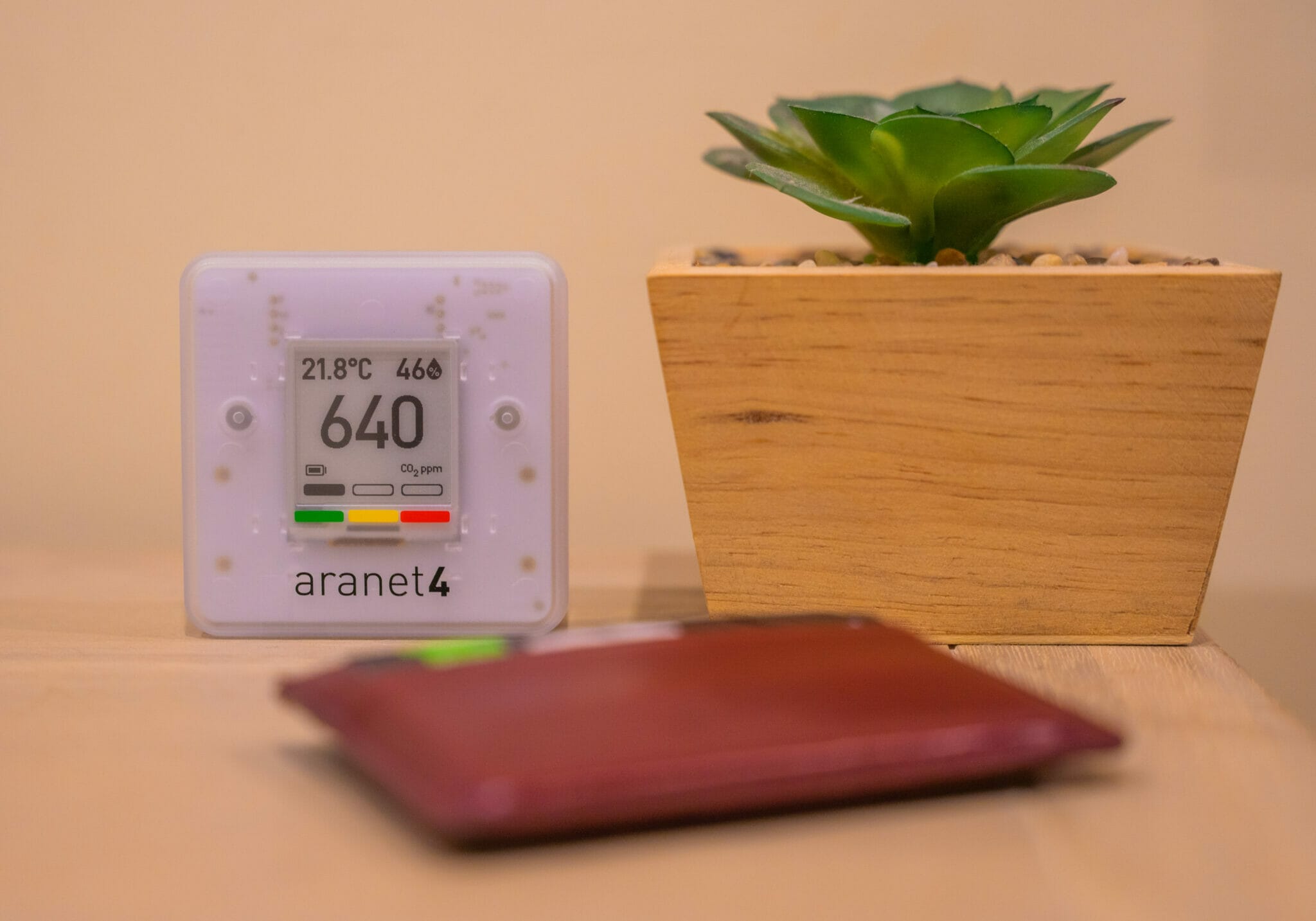 Aranet4 Home Review - The Best Carbon Dioxide Monitor?