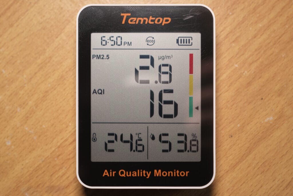 Temtop S1+ Review - The Most Affordable Portable Air Quality Monitor